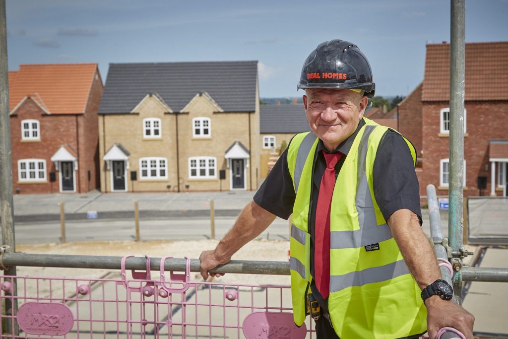 Pride in the Job earns Beal site manager housebuilding industry award ...